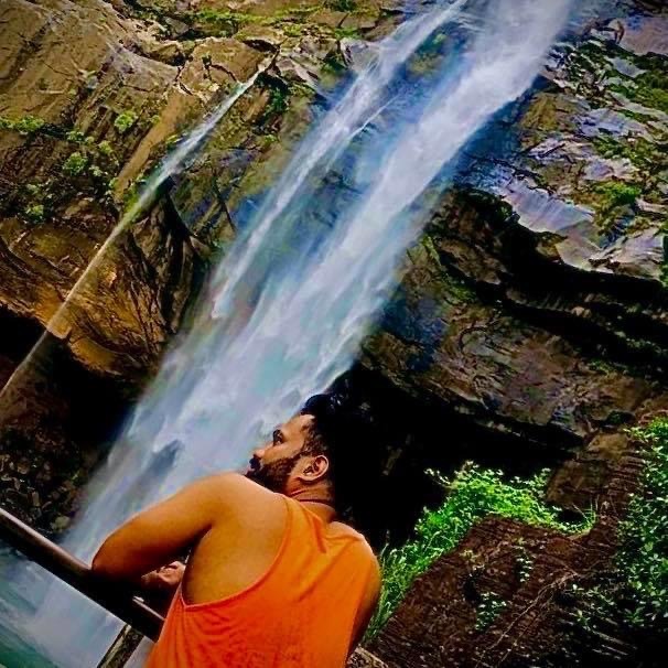 Ruwan Tharaka - Tone Poem - Full HD Track - Song Lyrics and Music by ...