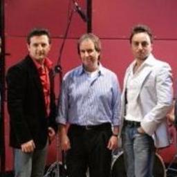 Arian Ft. Chris de burgh - Duset daram - Song Lyrics and Music by Arian ...