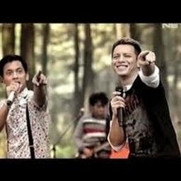 PD - Song Lyrics and Music by D'MASIV arranged by deroe_inst on Smule ...