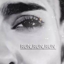 Run Run Run - Song Lyrics and Music by Kelly Clarkson arranged by ...