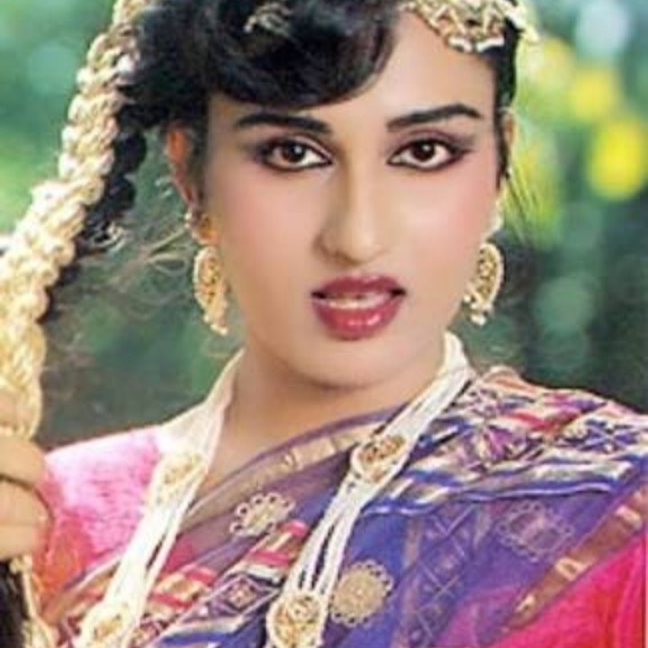 🌹🌹Nisha Nisha 🌹🌹 - Song Lyrics and Music by Rina Roy ,Kamaal Hassan ...