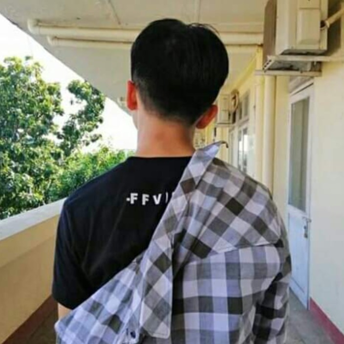 Joe Lay ဂျိုးလေး နေရောင်ပျောက်တဲ့နွေ Unicode 🍁 By Hmway And Naw Hemuu On Smule